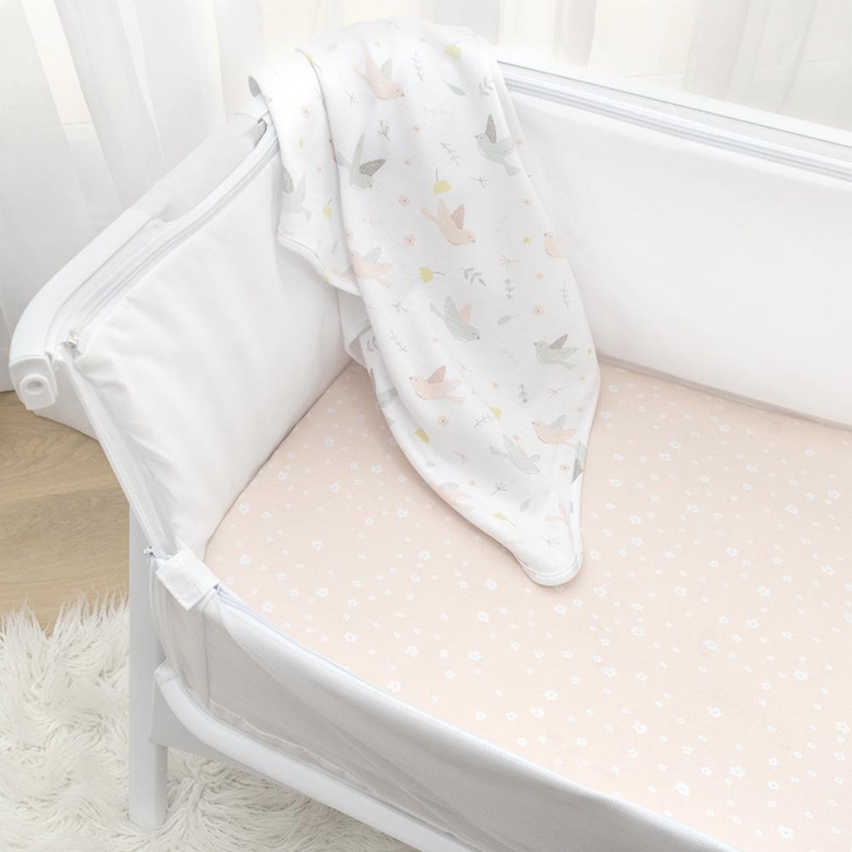 Living Textiles Cradle Fitted Sheet - 2 Pack – babycity